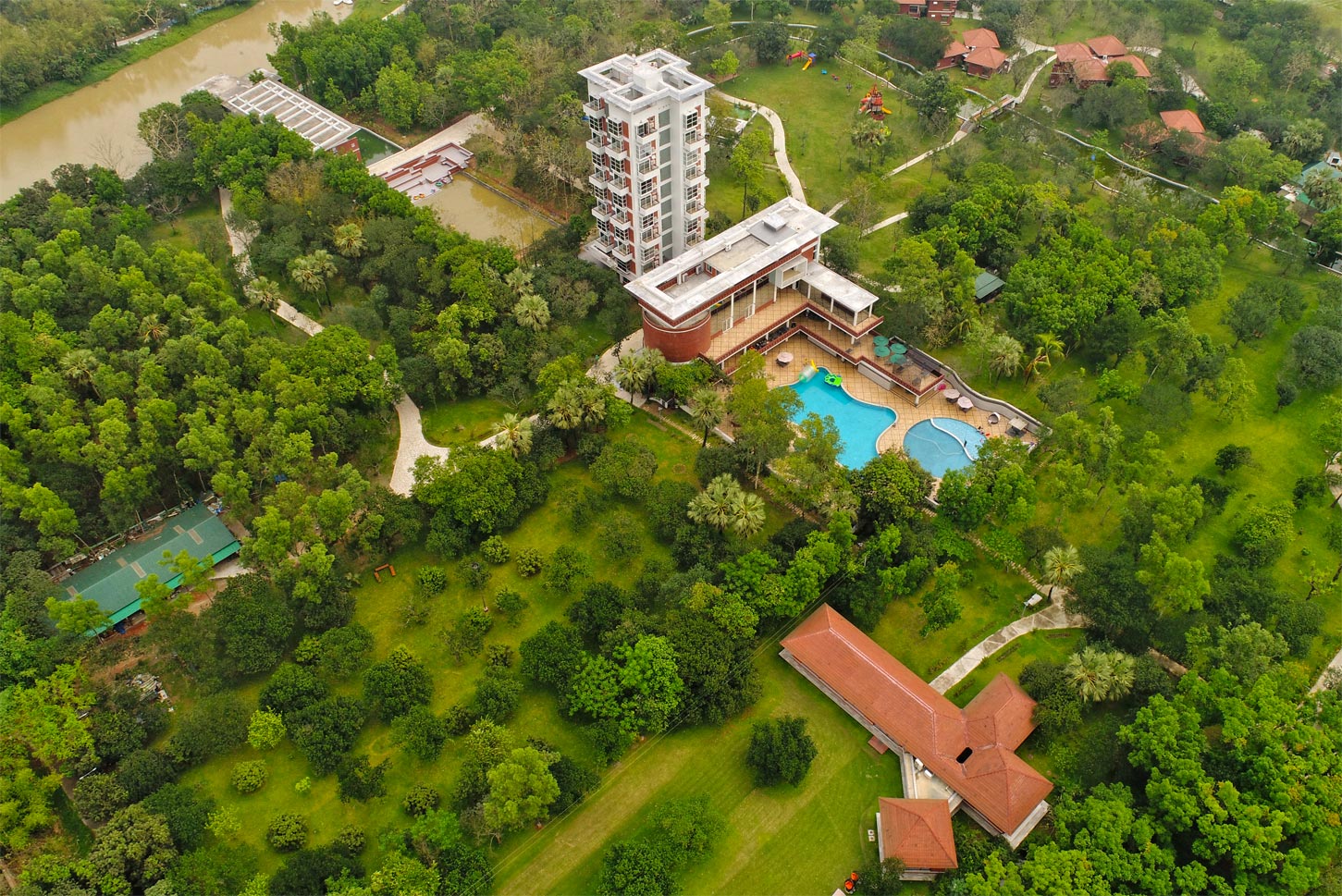 Home Page - Sarah Resort