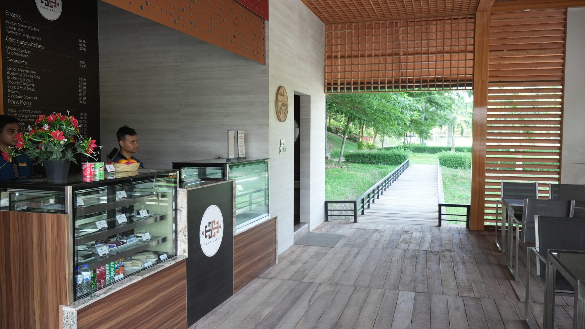 Home Page - Sarah Resort